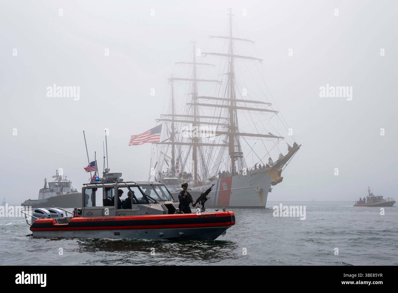 Los Angeles, California, USA. 21st May, 2025. A patrol vessel in the ...