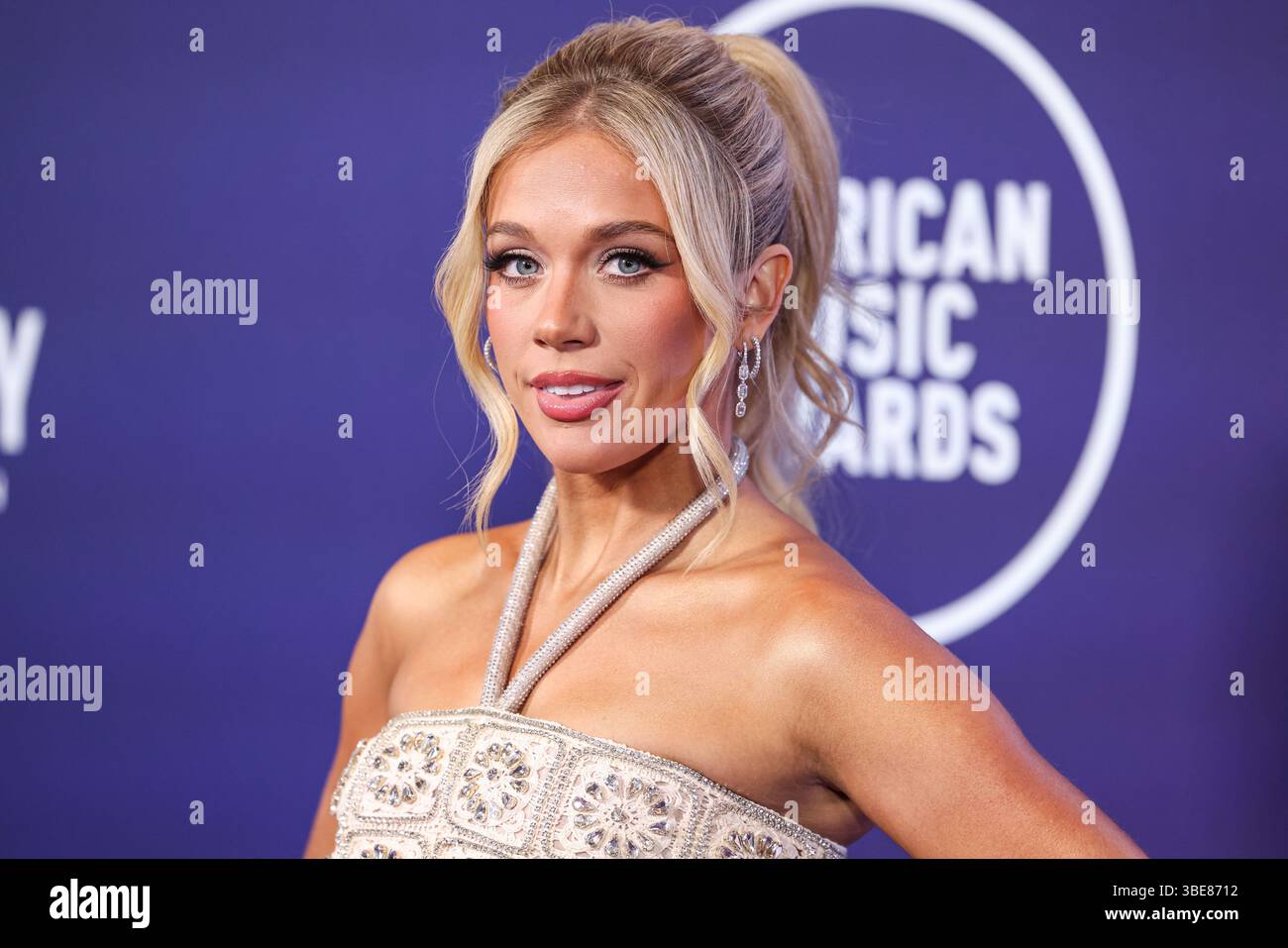 LAS VEGAS, NEVADA, USA - MAY 26: Megan Moroney arrives at the 2025 ...