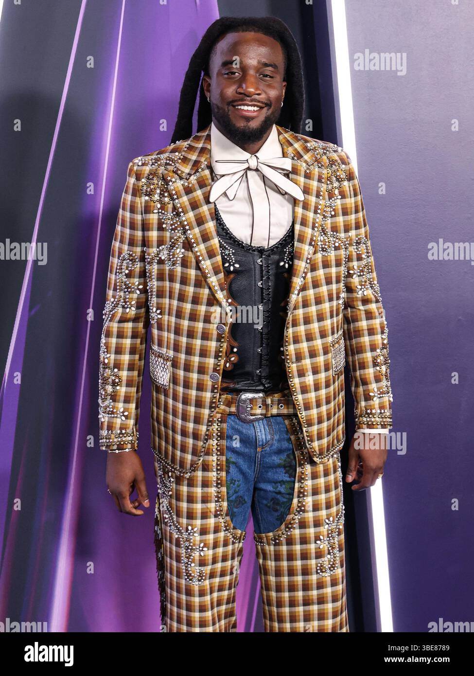 LAS VEGAS, NEVADA, USA - MAY 26: Shaboozey arrives at the 2025 American ...