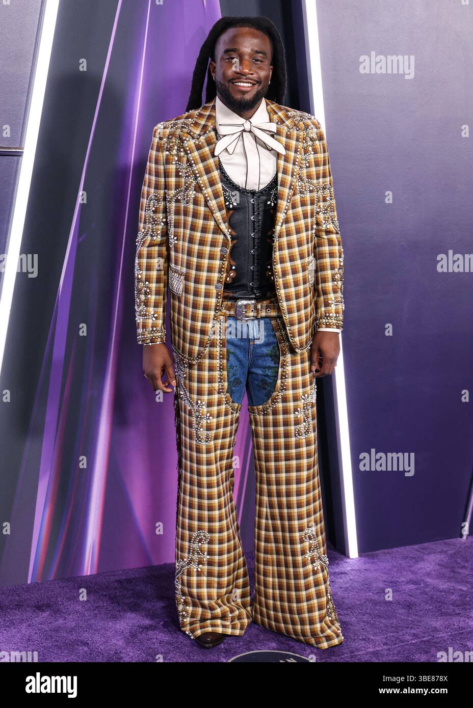 LAS VEGAS, NEVADA, USA - MAY 26: Shaboozey arrives at the 2025 American ...
