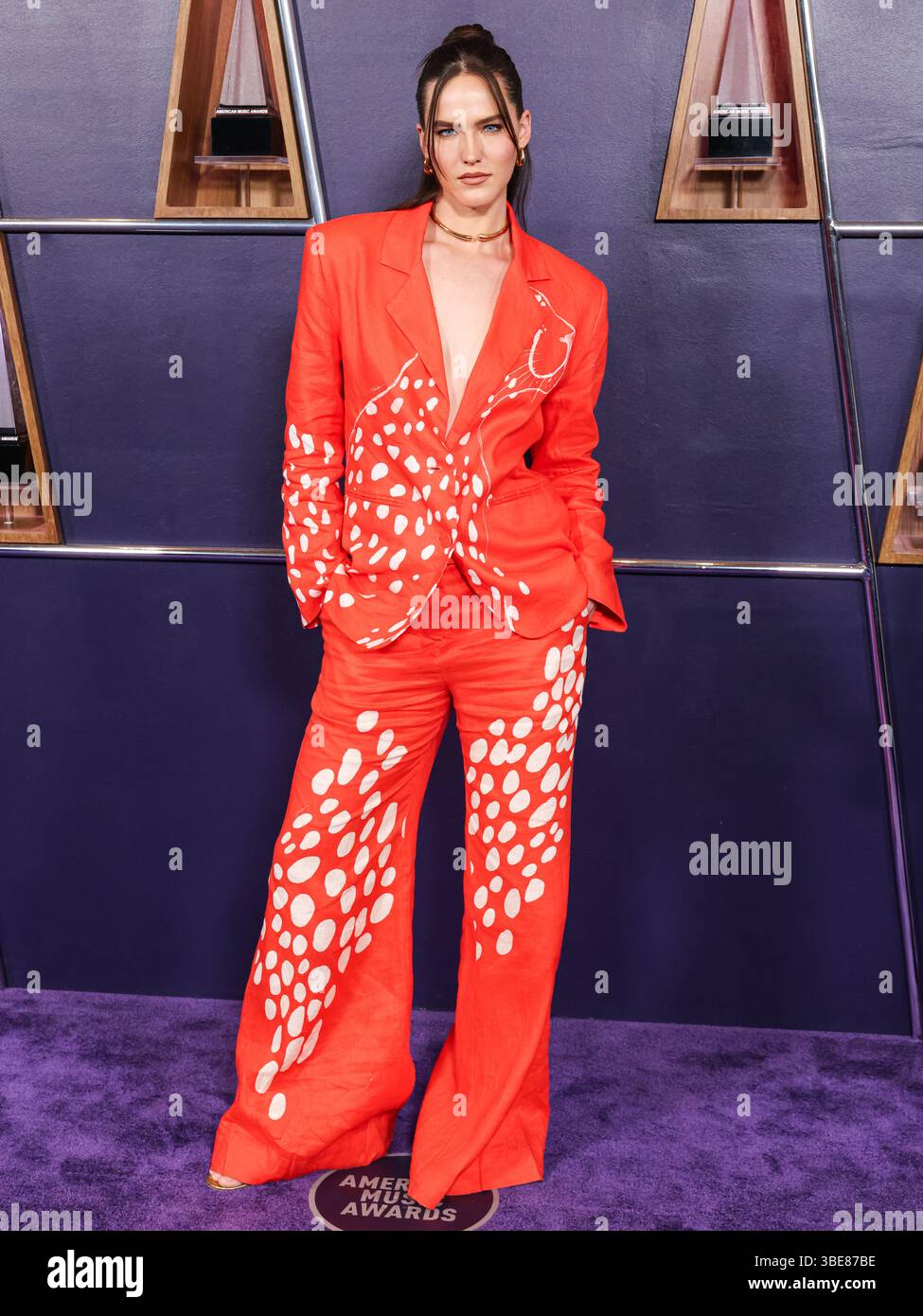 LAS VEGAS, NEVADA, USA - MAY 26: Sophie Hawley-Weld of Sofi Tukker ...