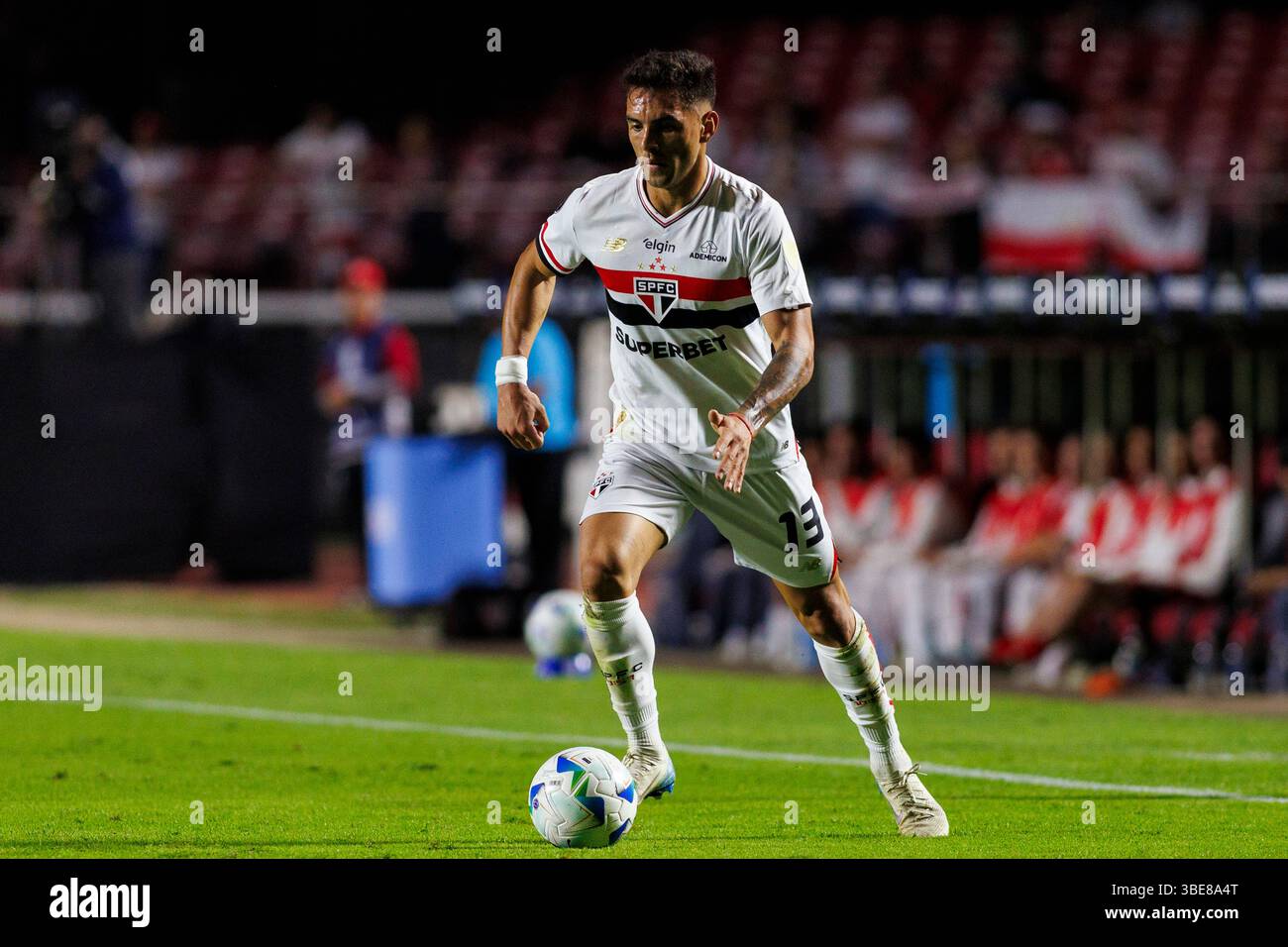 Sao Paulo, Brazil - May 27: Enzo Díaz of São Paulo in action during the ...