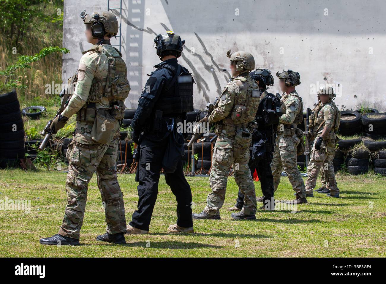 U.S. Special Operations Command Korea personnel and Jeju Special ...