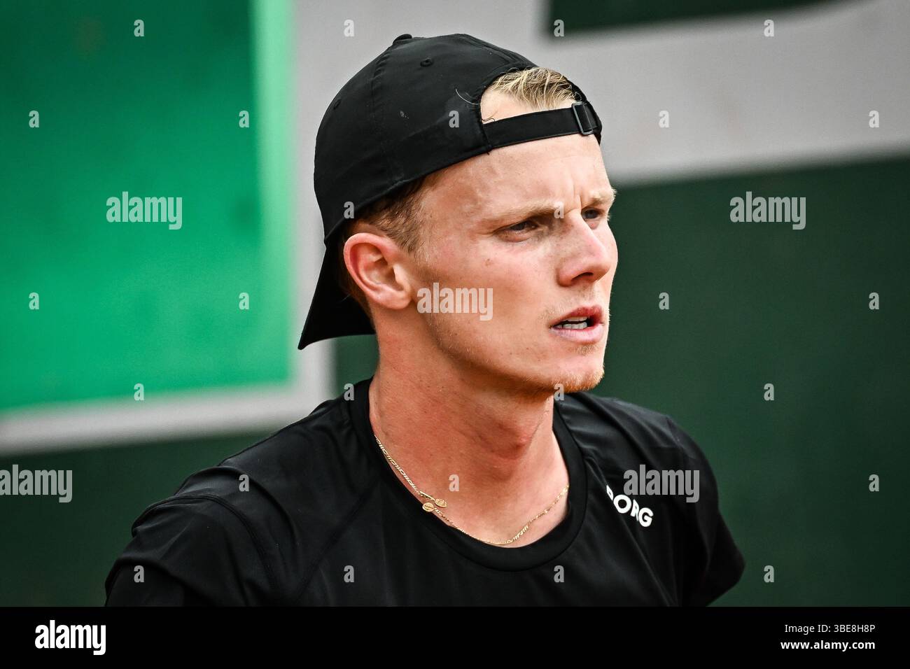 Jesper DE JONG of Netherlands during the third day of the Roland-Garros ...