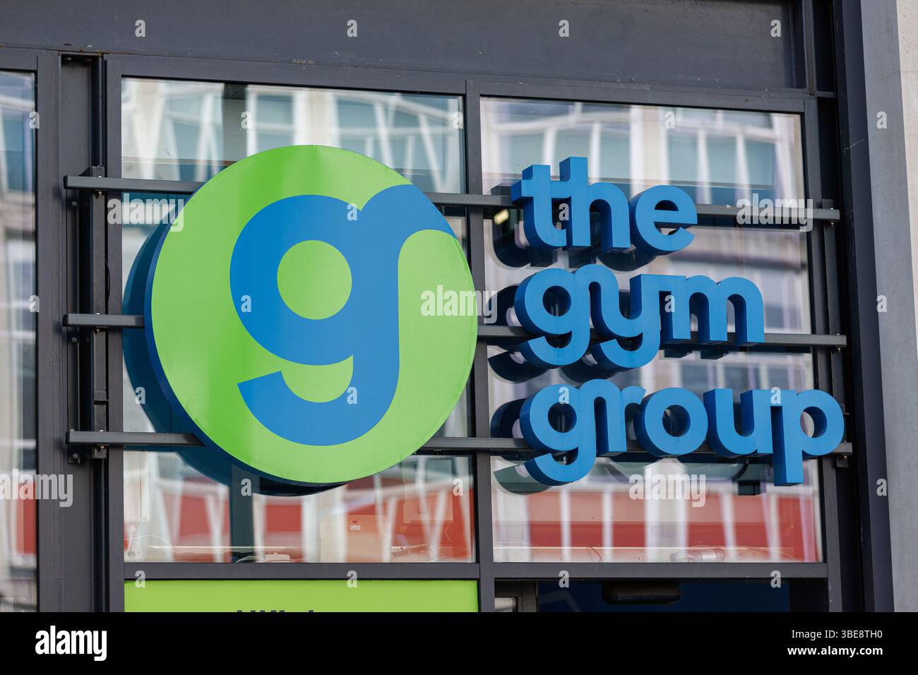 Gym logo hi-res stock photography and images - Alamy