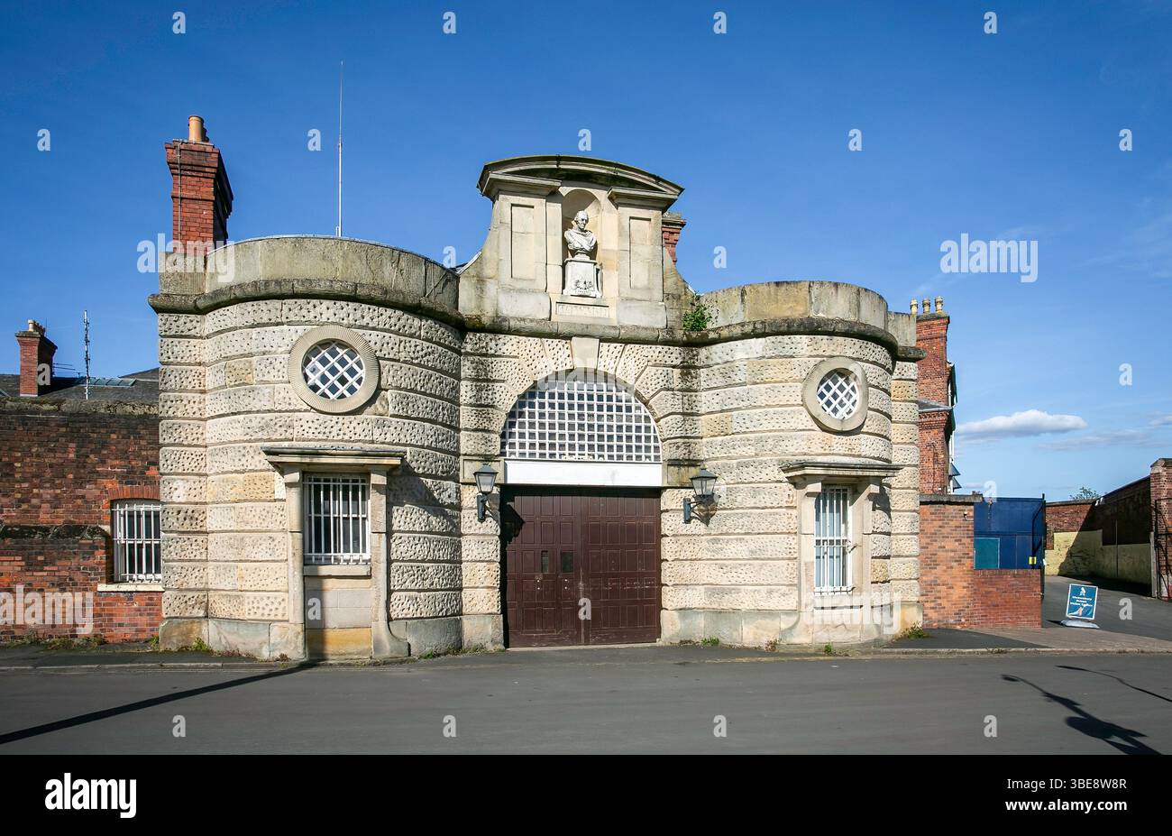 Prison gates uk hi-res stock photography and images - Alamy