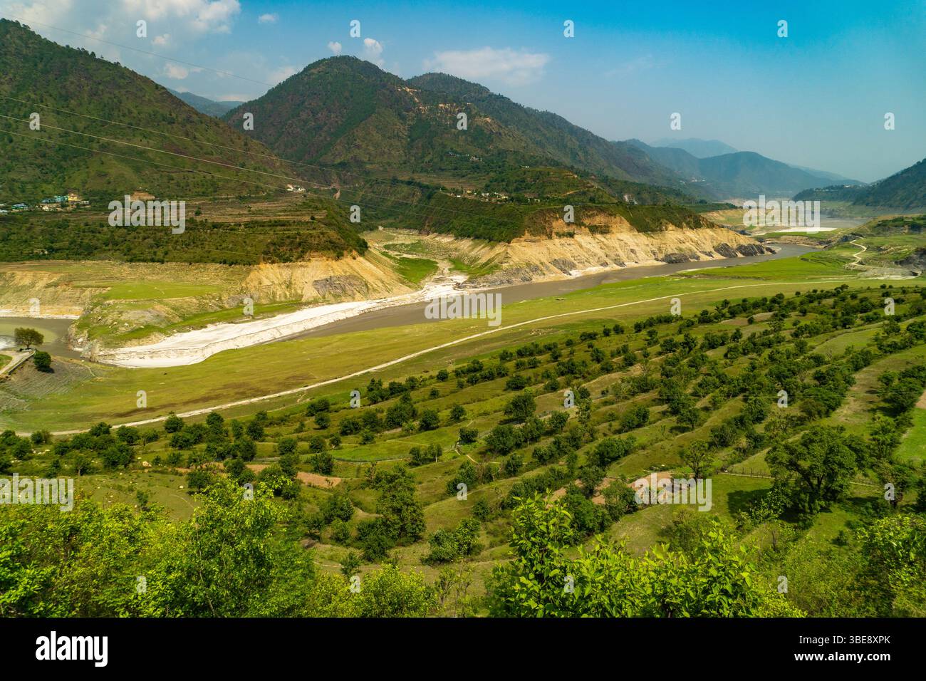 Artificial tehri lake reservoir in hi-res stock photography and images ...