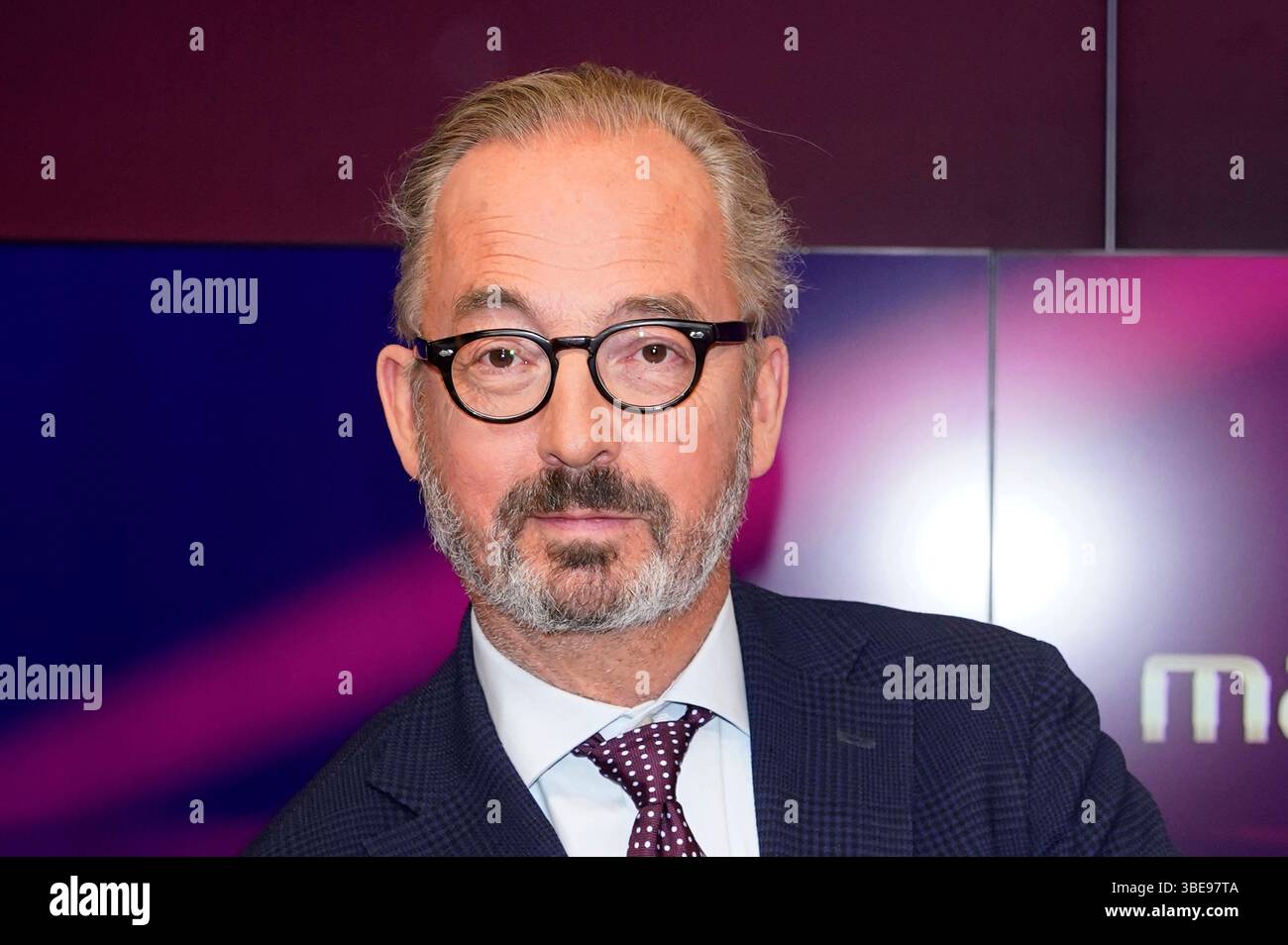 Jan Fleischhauer in der ARD-Talkshow maischberger im Studio Berlin ...