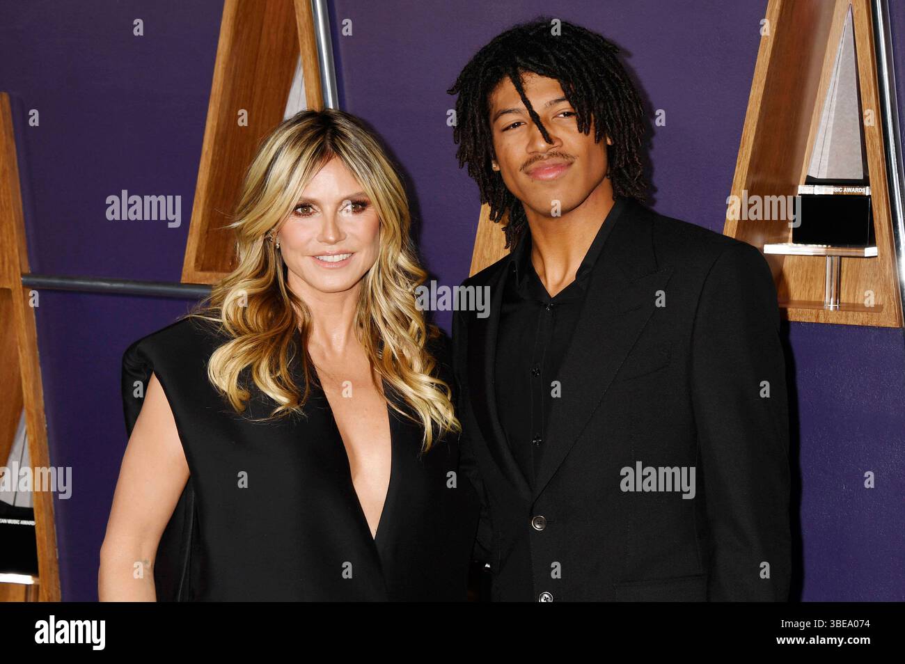 Heidi Klum mit Sohn Henry Samuel bei der Verleihung der 53. American ...