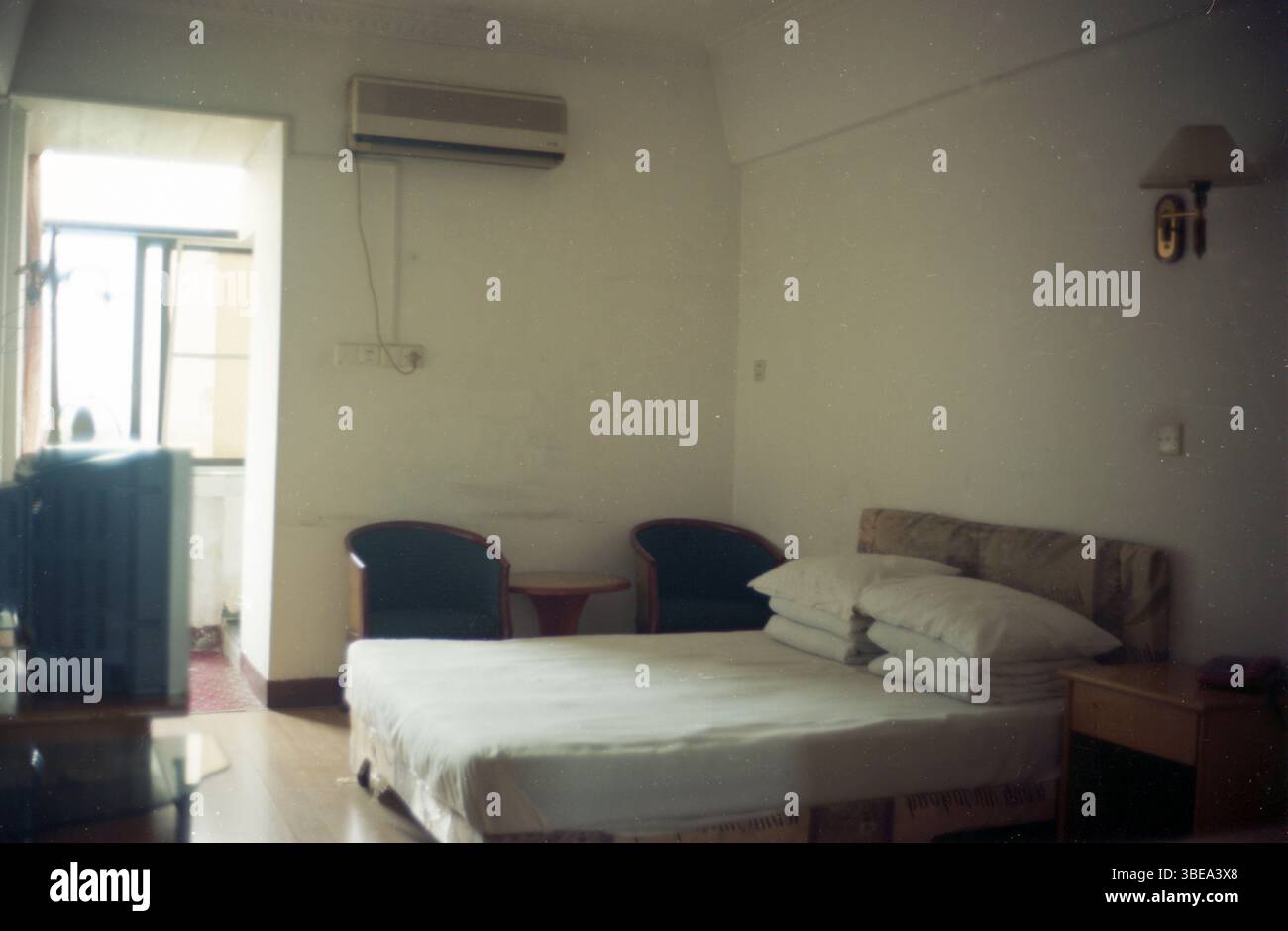 Motel guest room layout hi-res stock photography and images - Alamy