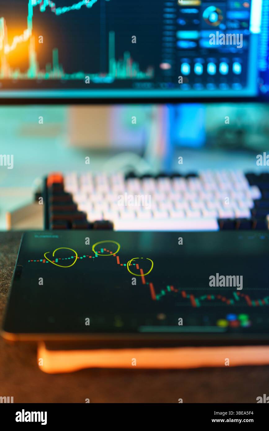 Crypto visualization hi-res stock photography and images - Alamy