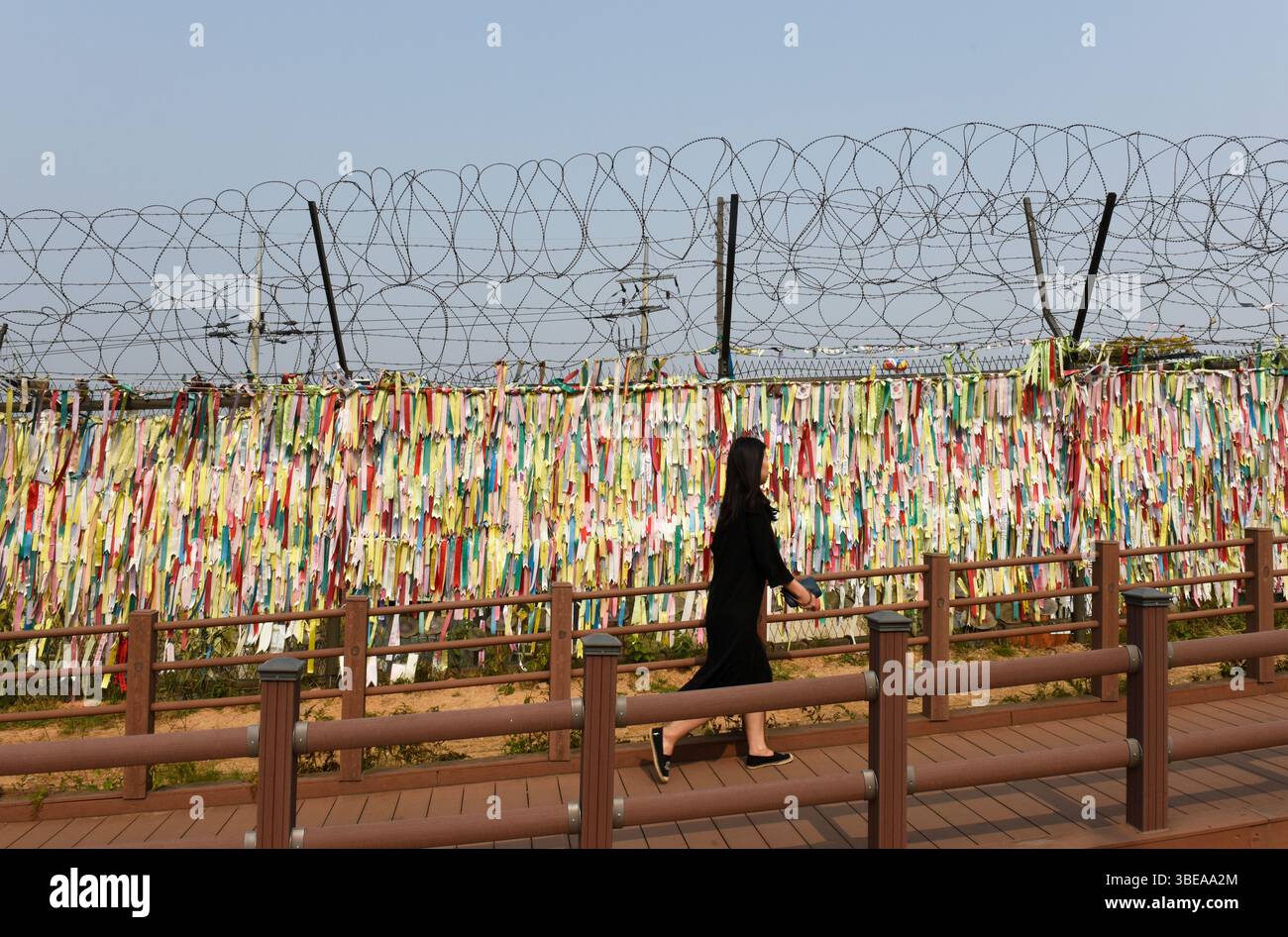 DMZ Zone (South Korea,peace messages near the Freedom bridge,Imjingak ...
