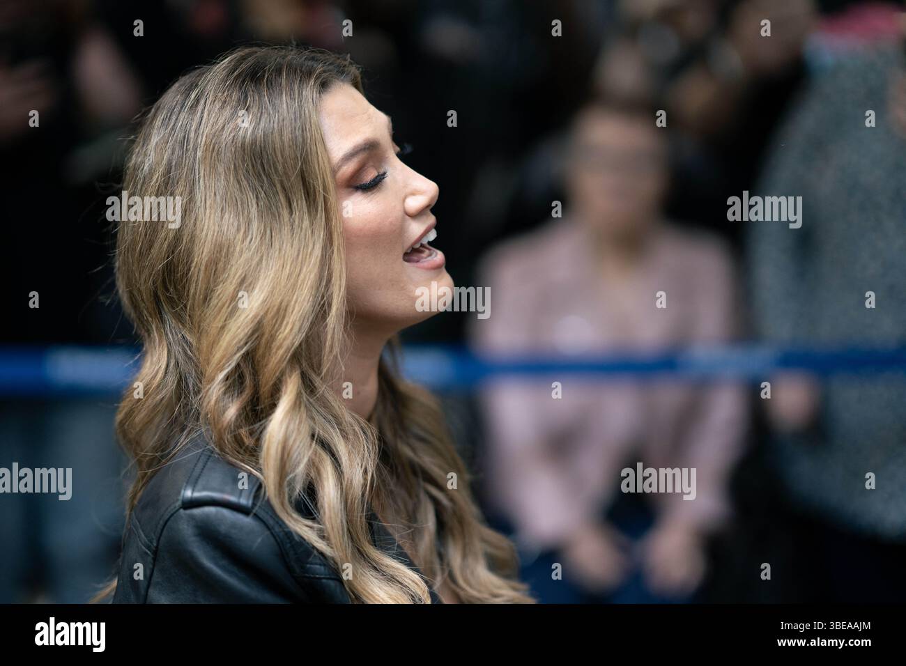 Delta Goodrem performs on the Sir Elton John piano at St Pancras ...