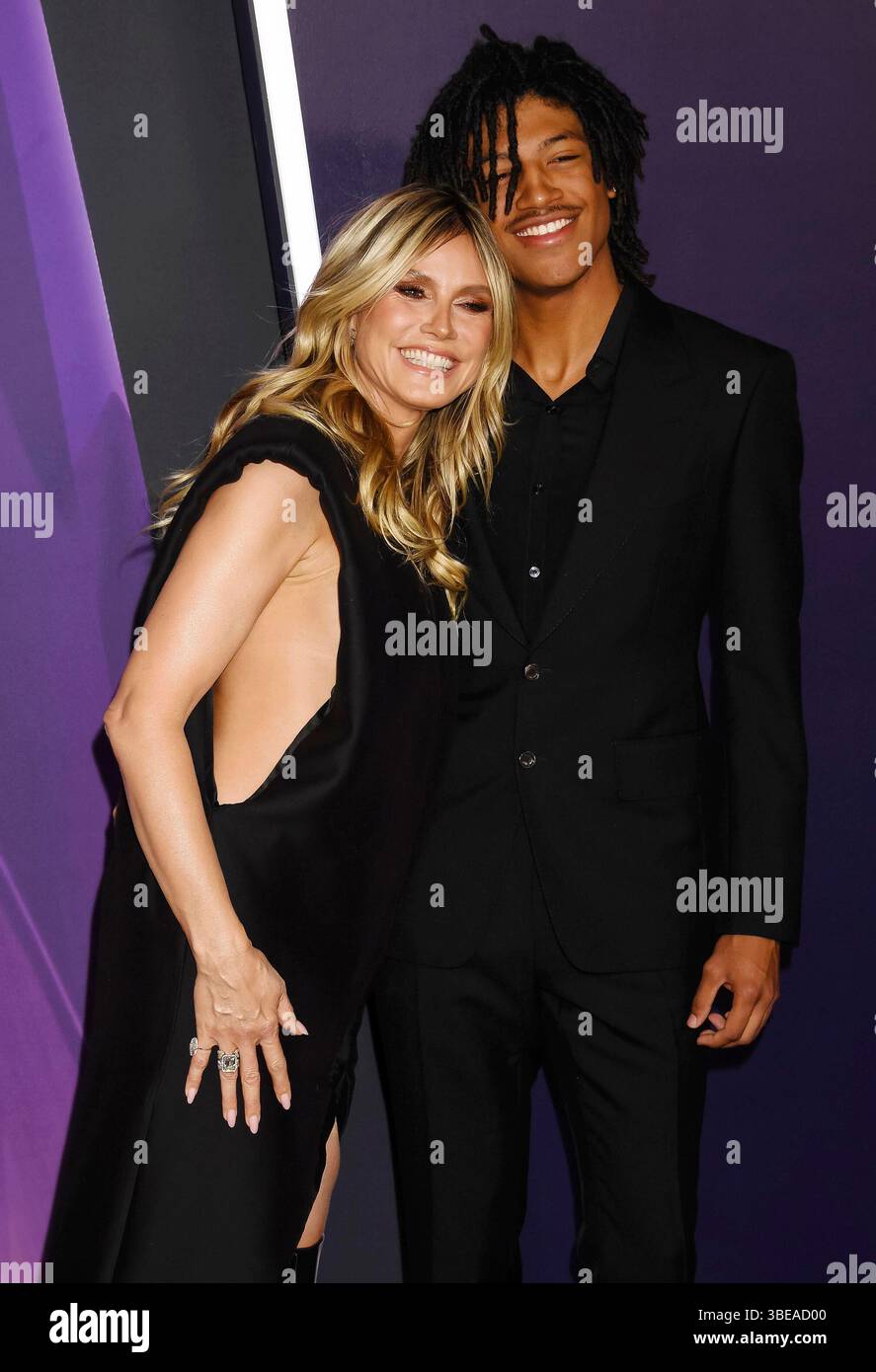 Las Vegas, Vereinigte Staaten. 26th May, 2025. Heidi Klum and Henry ...