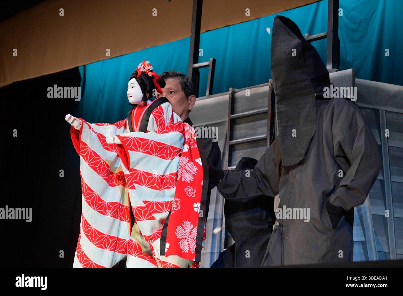 Bunraku puppet theater in Gion Kobu Kaburenjo Theater, Kyoto, Japan ...