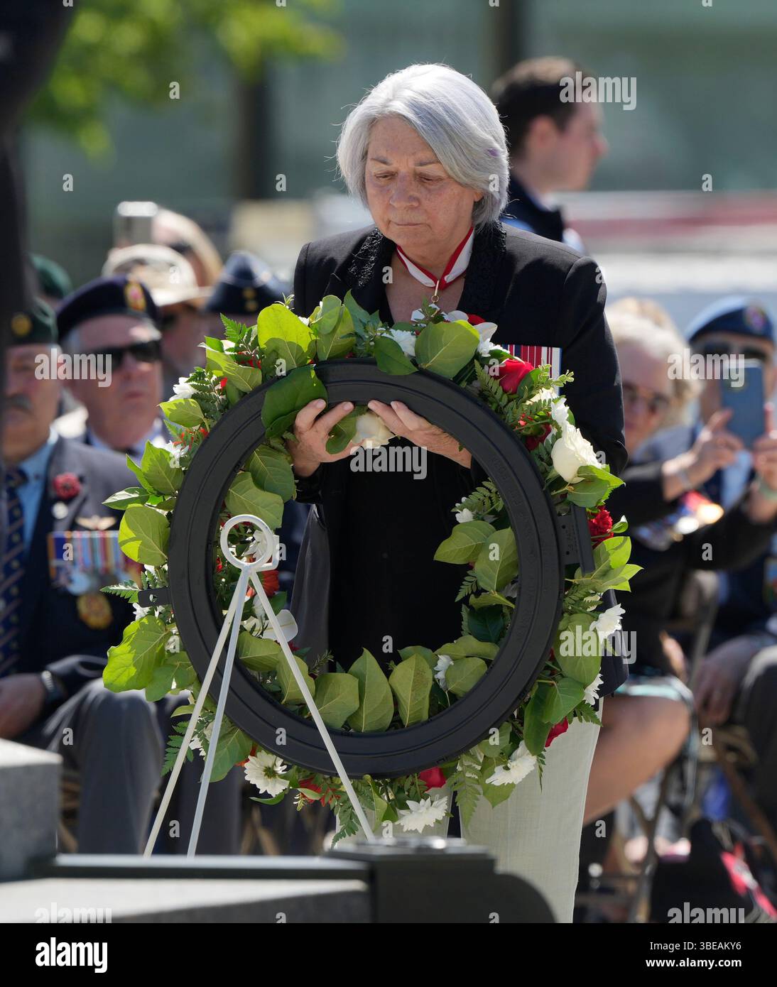 Ottawa, Canada. 28th May, 2025. Governor General Mary Simon lays a wreath during a ceremony ...
