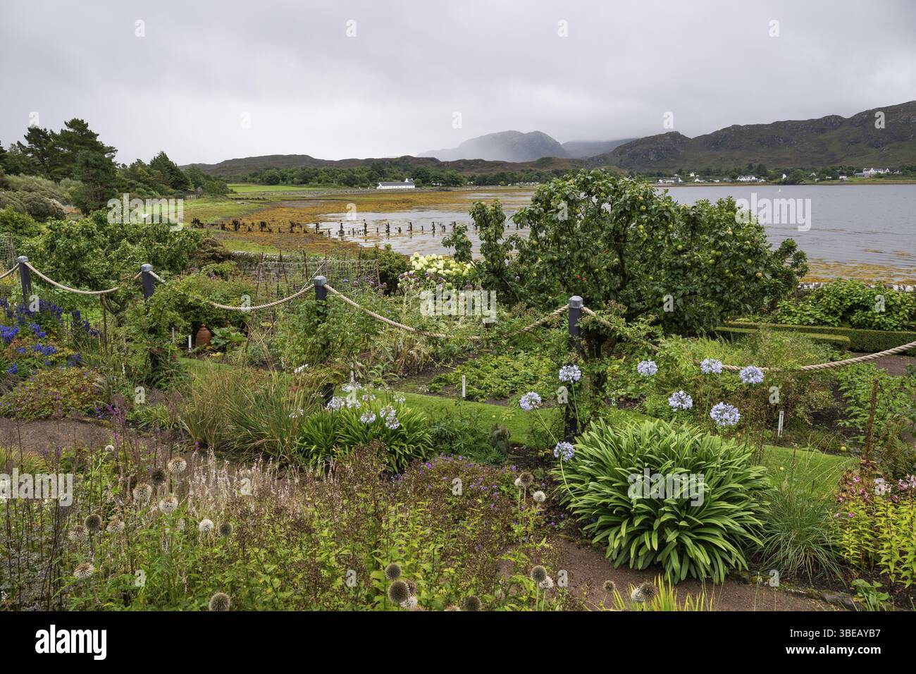 Inverewe gardens hi-res stock photography and images - Alamy
