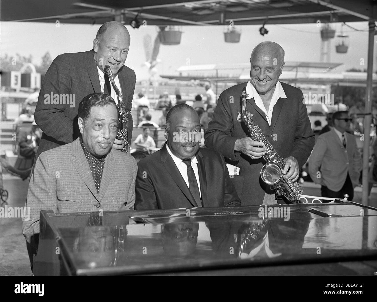 The king of cool Black and White Stock Photos & Images - Alamy