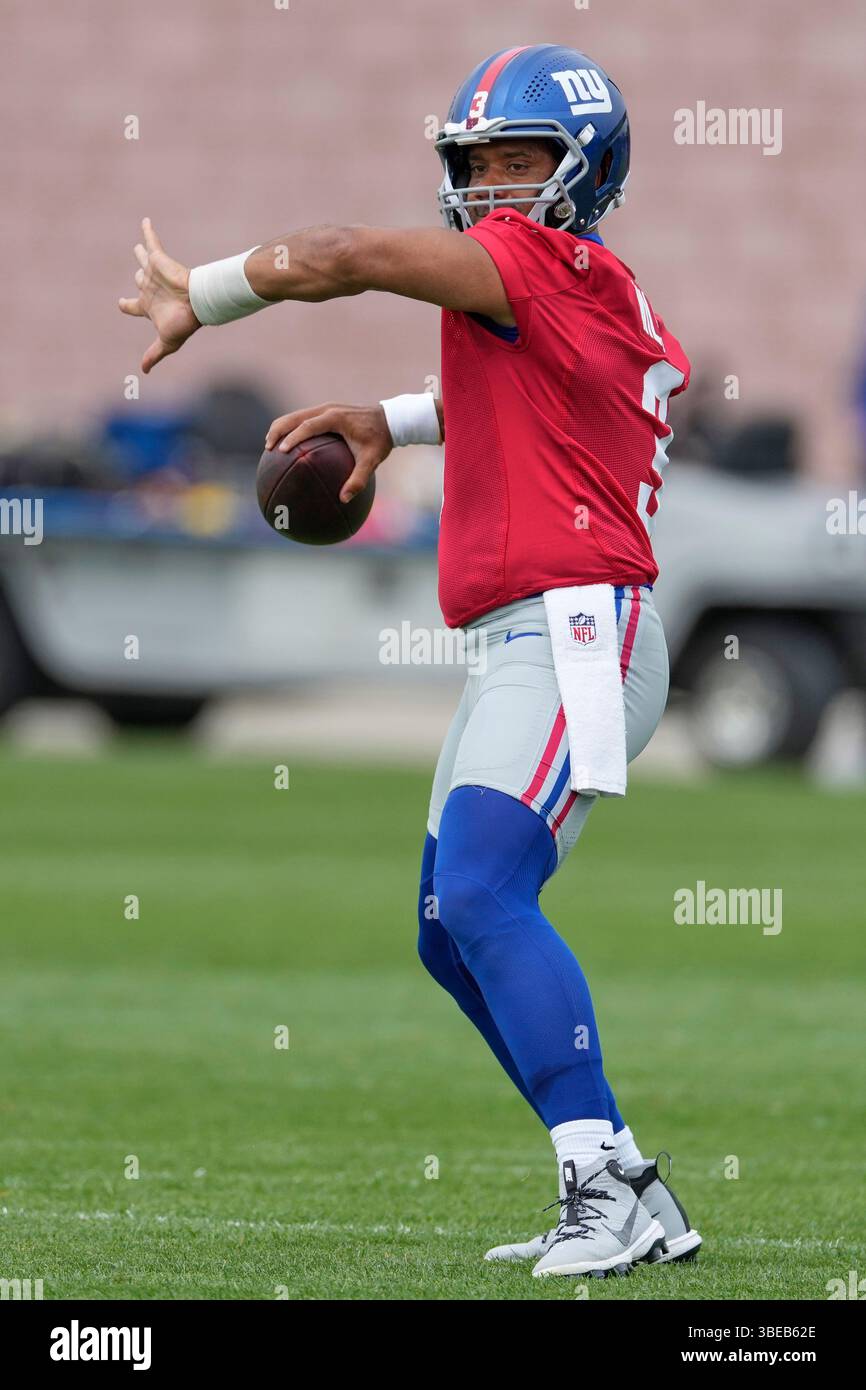 New York Giants quarterback Russell Wilson throws during an NFL ...
