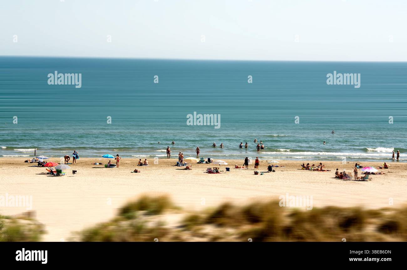 Beach herault france swimmers hi-res stock photography and images - Alamy