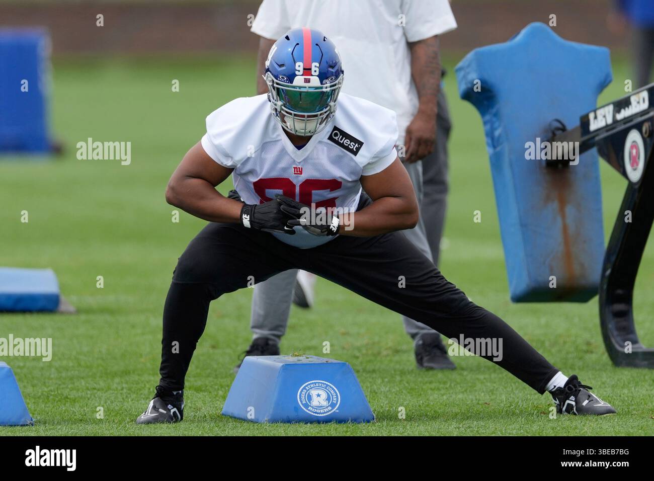 New York Giants' Jeremiah Ledbetter participates during NFL football ...