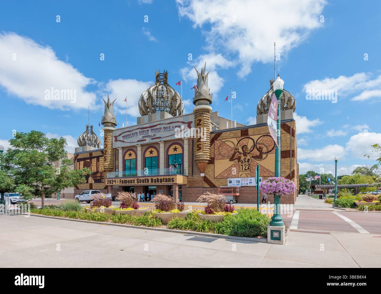 Exterior of the World's Only Corn Palace in Mitchell, South Dakota, USA ...