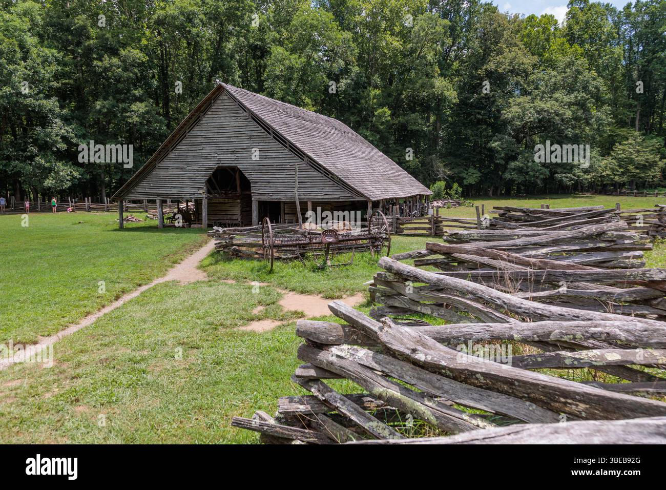 Historic log buildings at the Oconaluftee Visitor Center at Great Smoky ...