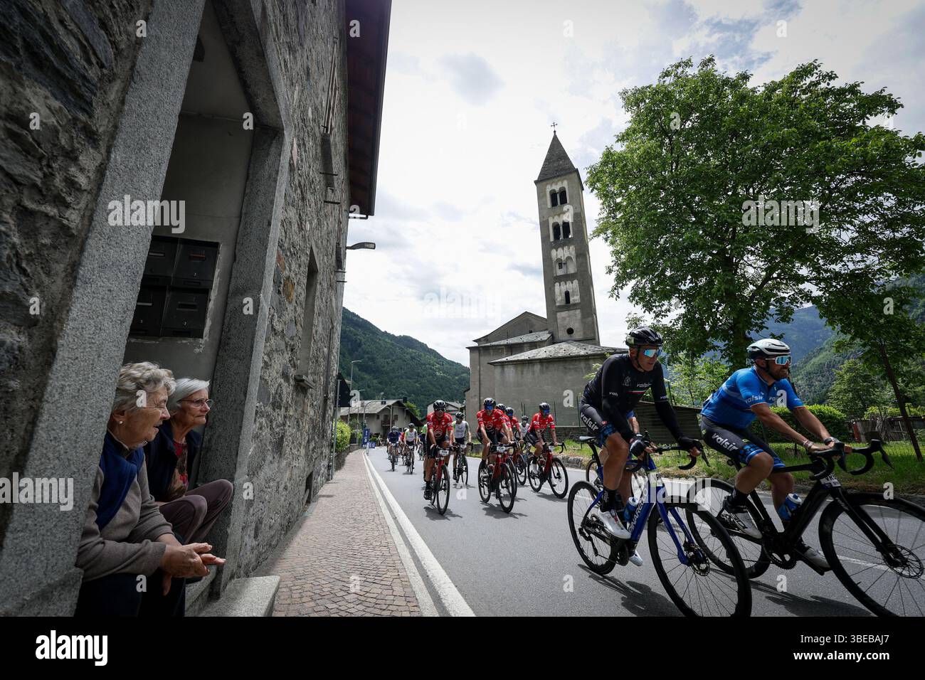 Italia. 28th May, 2025. Stage 14 Tirano - Bormio May 28, 2025. Sport ...
