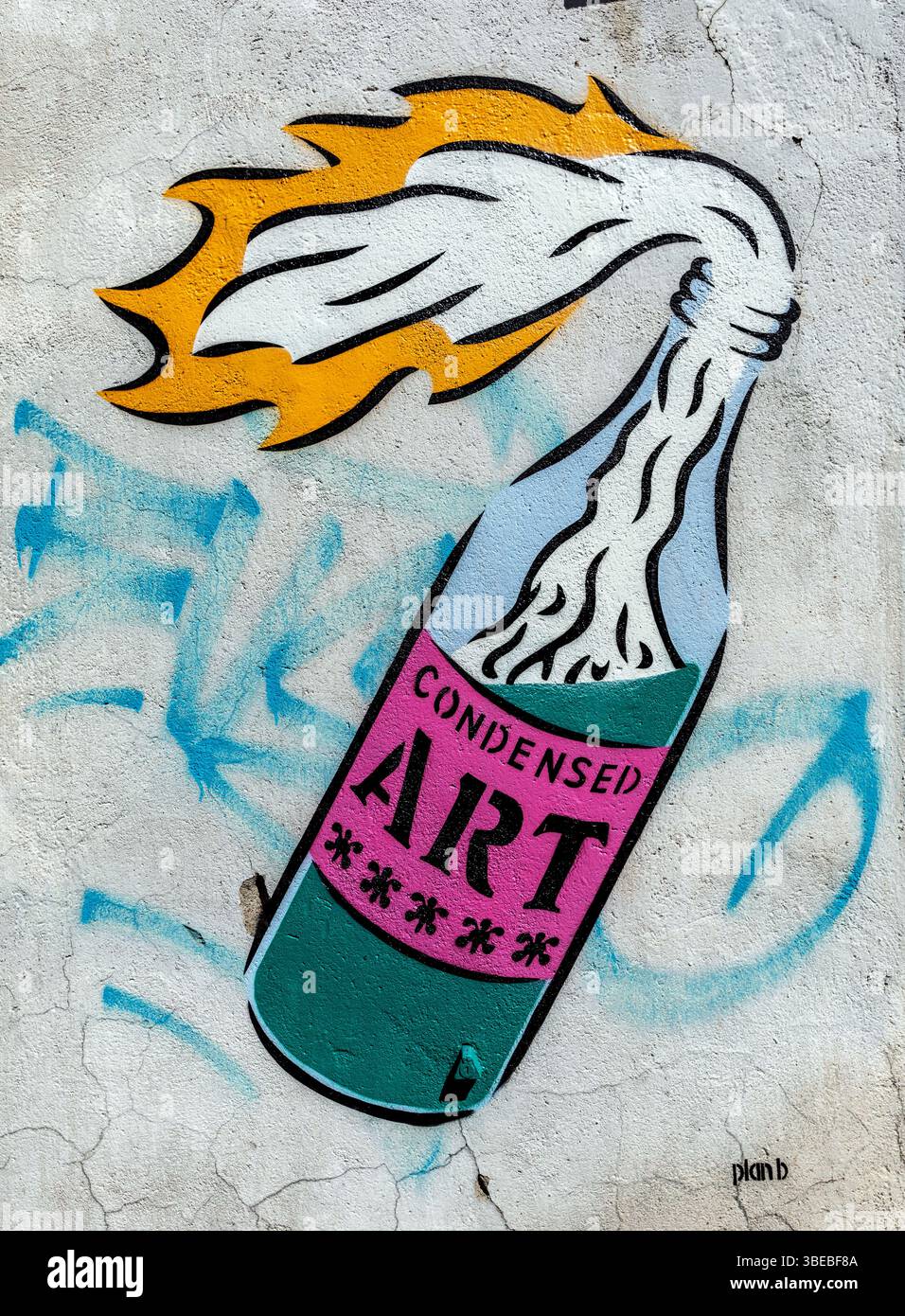 Pop art graffiti hi-res stock photography and images - Alamy