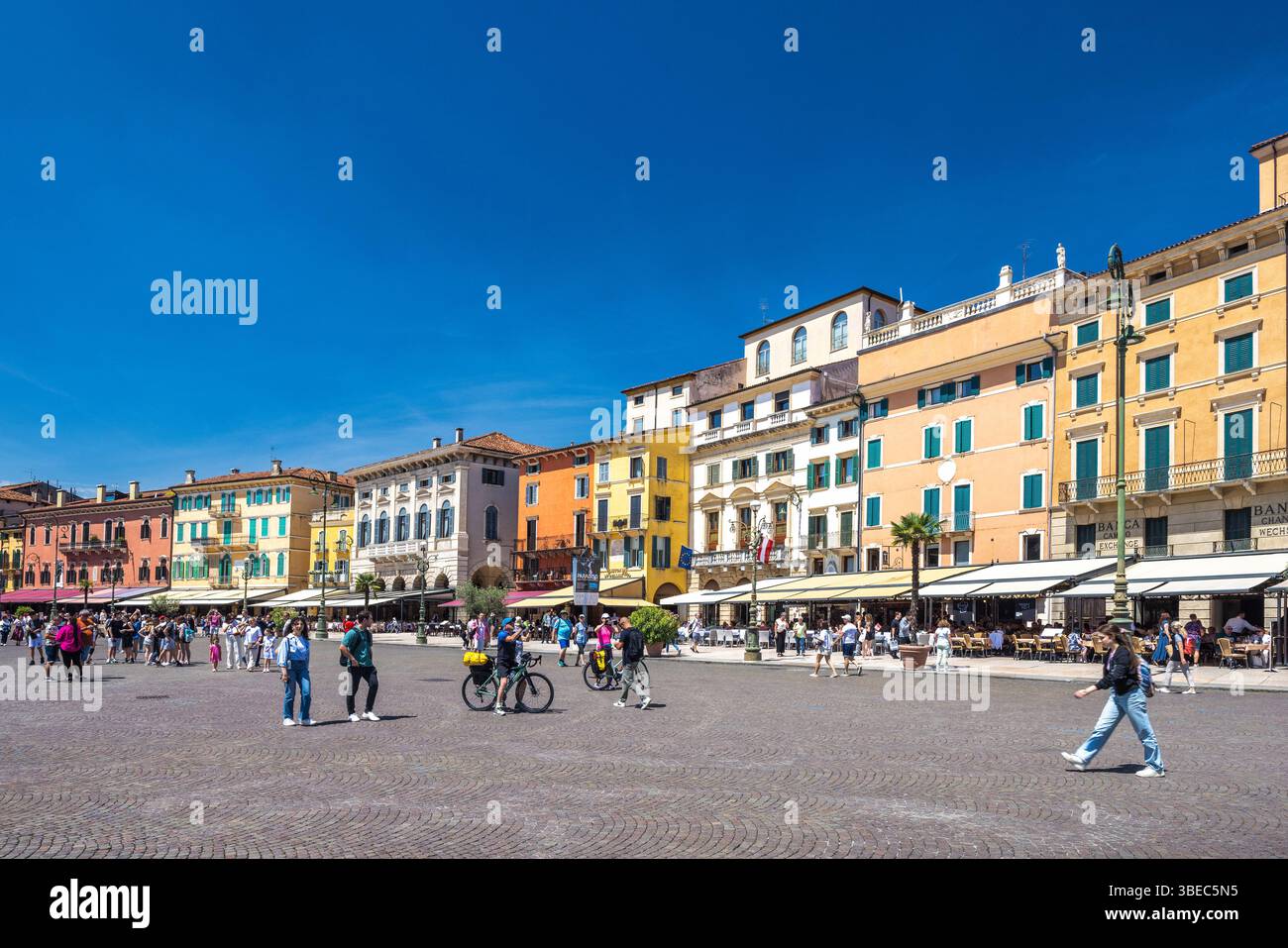 VERONA, ITALY - MAY 27, 2024: Piazza Bra square with colorfull historic ...