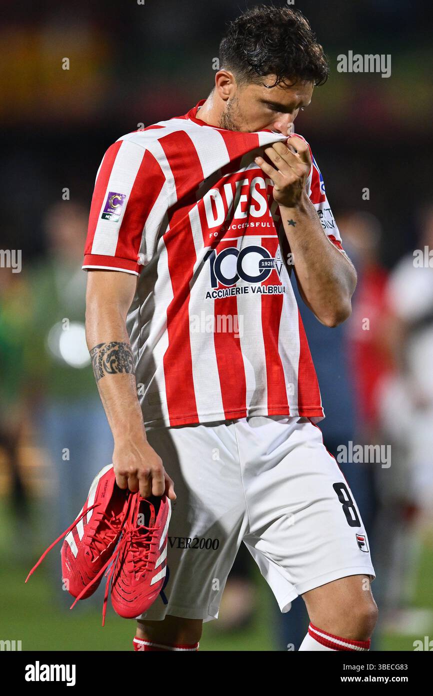 The disappointment of Simone Della Latta of L.R. Vicenza at the end of ...