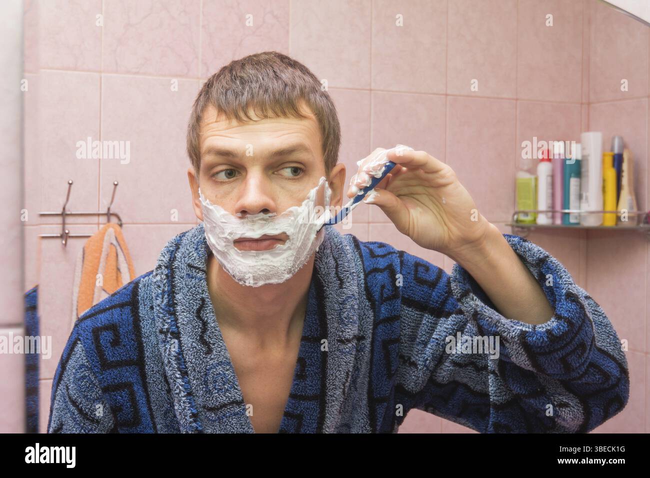 Man stubble shave hi-res stock photography and images - Alamy