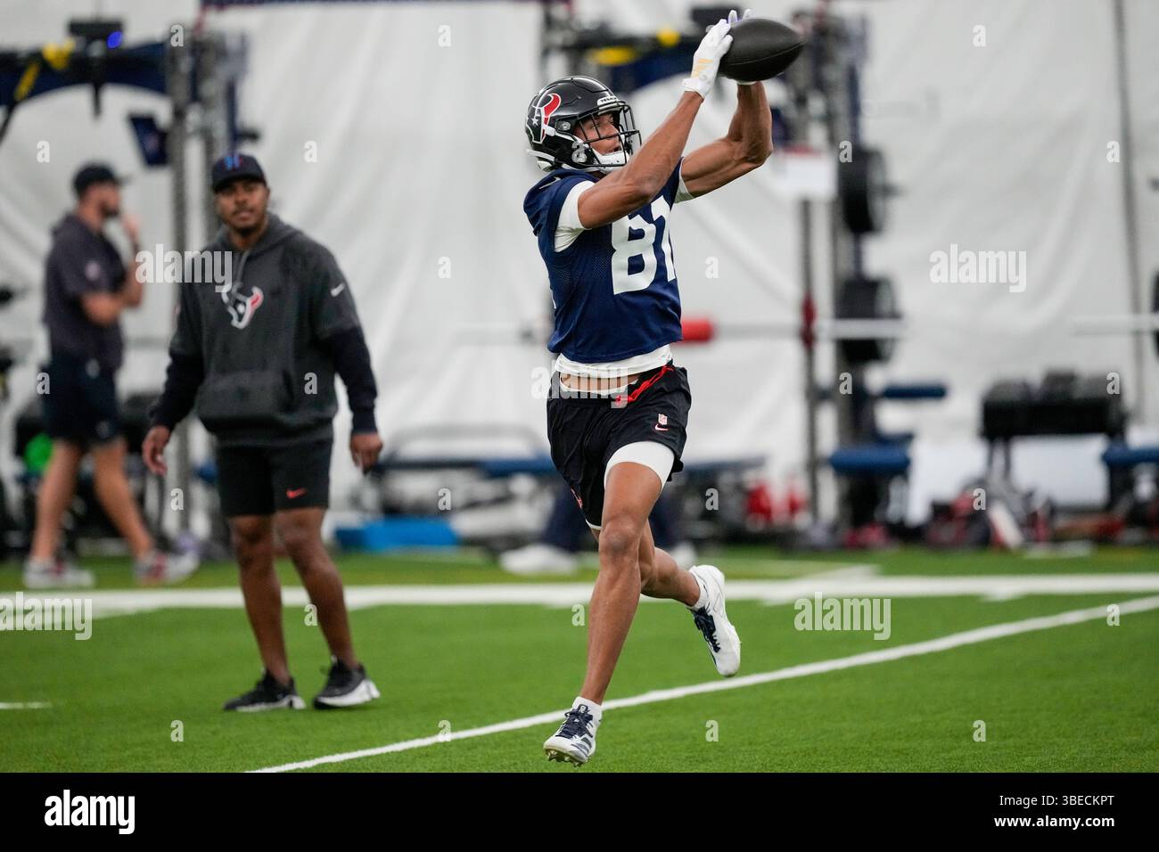 Houston Texans wide receiver Jayden Higgins (81) makes a catch during ...