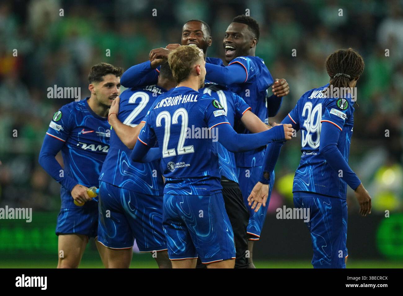 Chelsea players celebrate after winning the Europa League final soccer ...