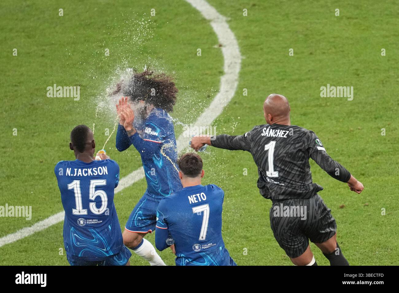 Chelsea's players celebrates after winning the Europa Conference League ...