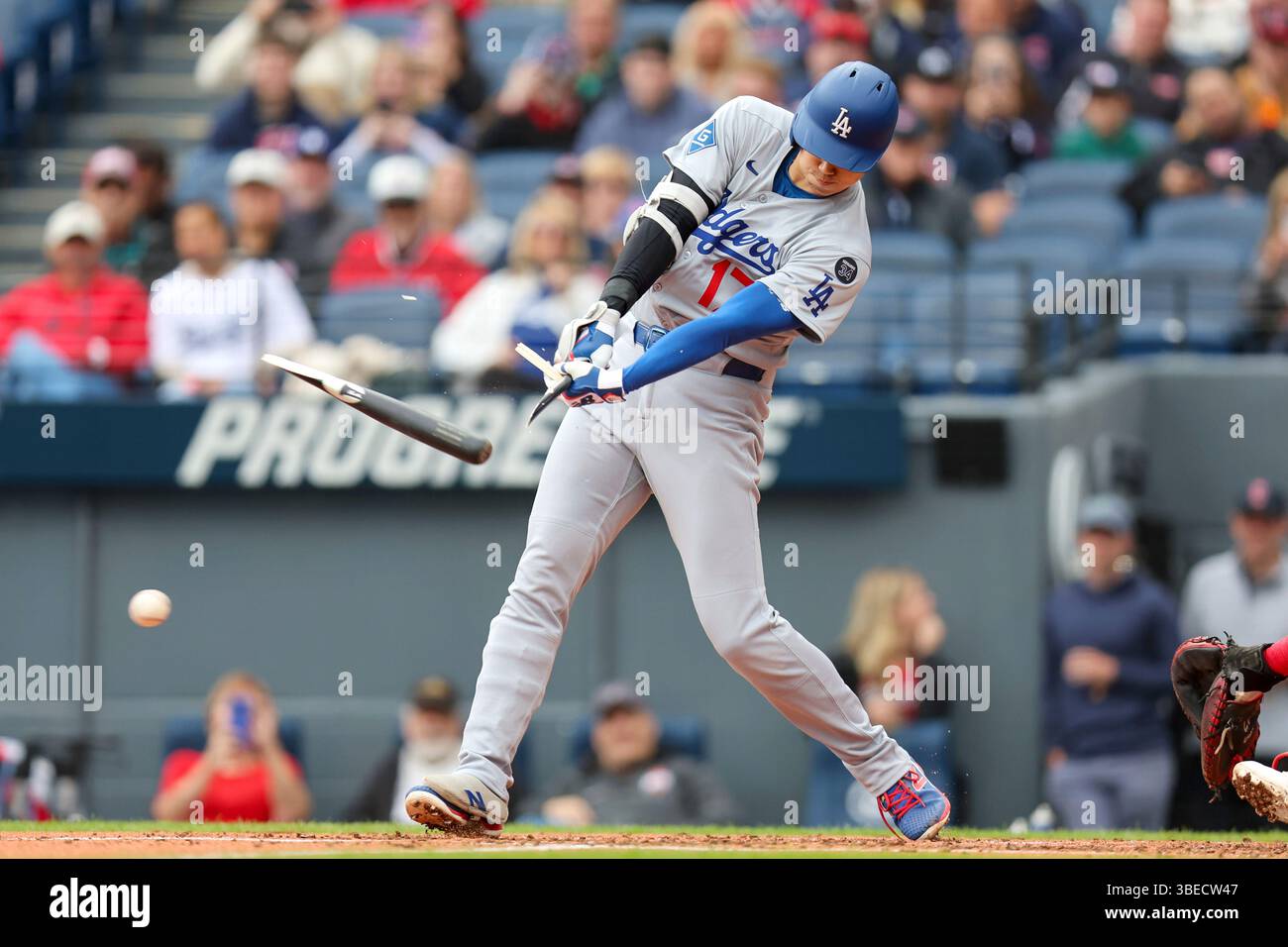 CLEVELAND, OH - MAY 28: Los Angeles Dodgers designated hitter Shohei ...