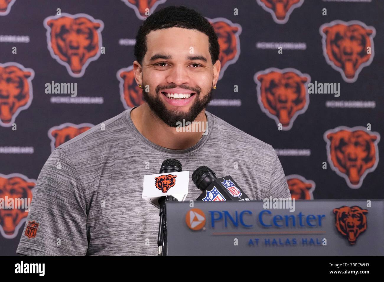 Chicago Bears quarterback Caleb Williams talks to media at a news ...