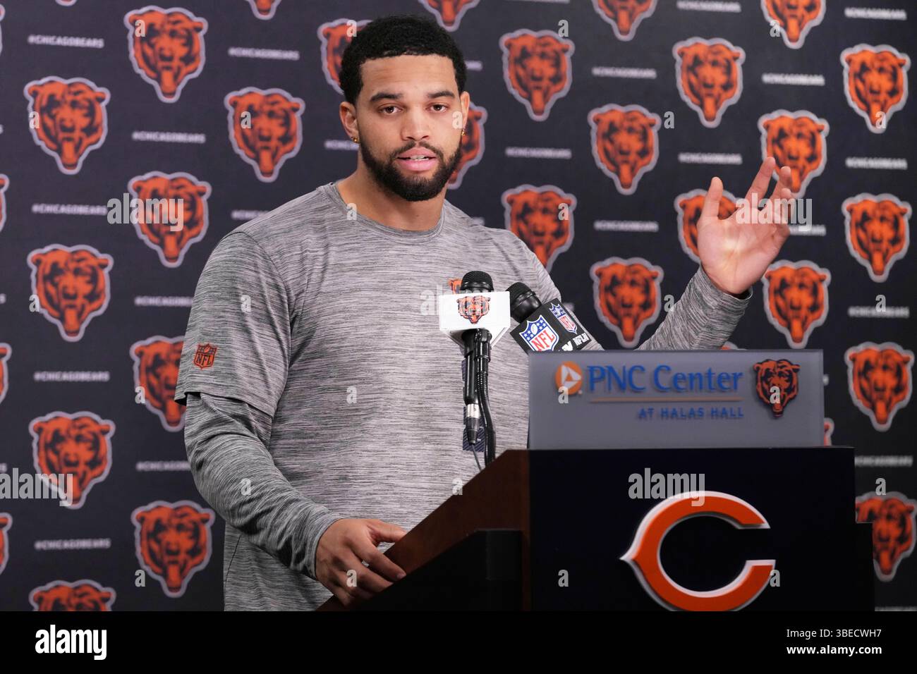 Chicago Bears quarterback Caleb Williams talks to media at a news ...