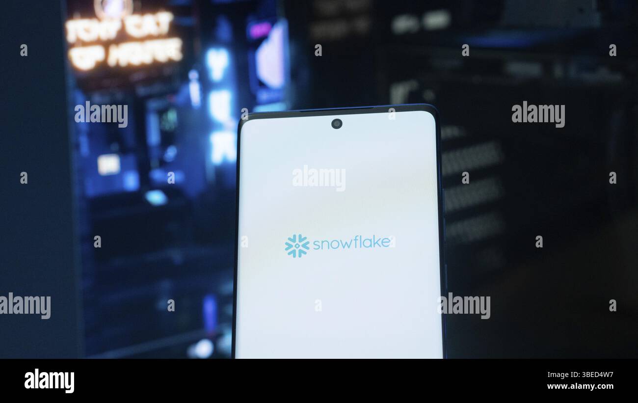 Dhaka, Bangladesh 03 May 2025: Snowflake Inc. logo of an American cloud ...