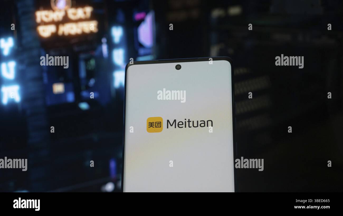 Meituan logo hi-res stock photography and images - Alamy