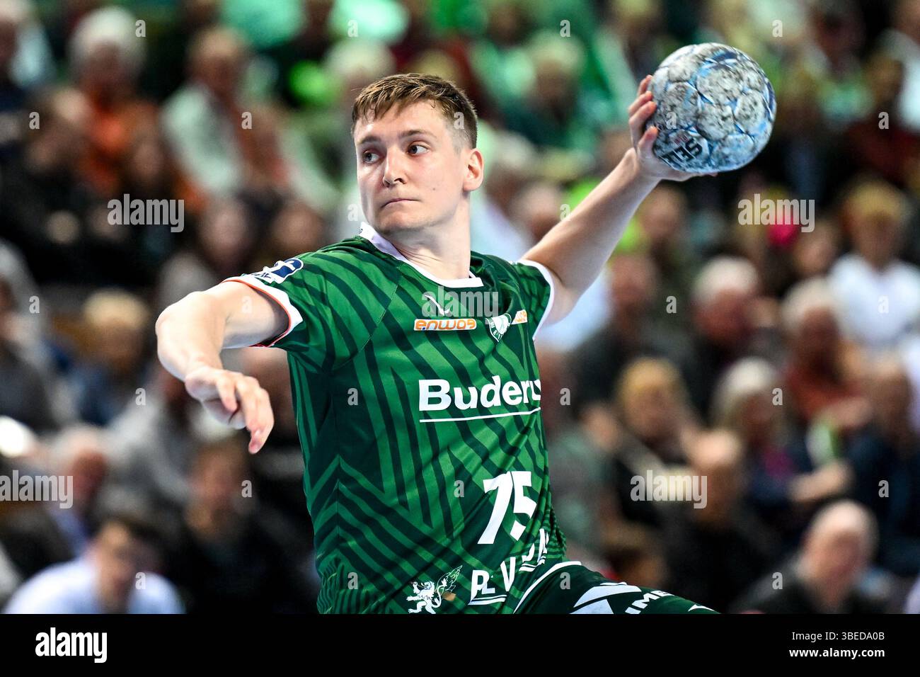 Wetzlar, Deutschland. 28th May, 2025. Domen Novak (HSG Wetzlar, #75 ...