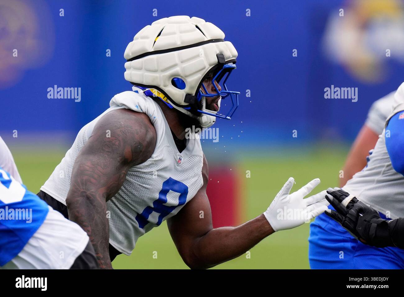 Los Angeles Rams linebacker Jared Verse runs a play during the NFL ...
