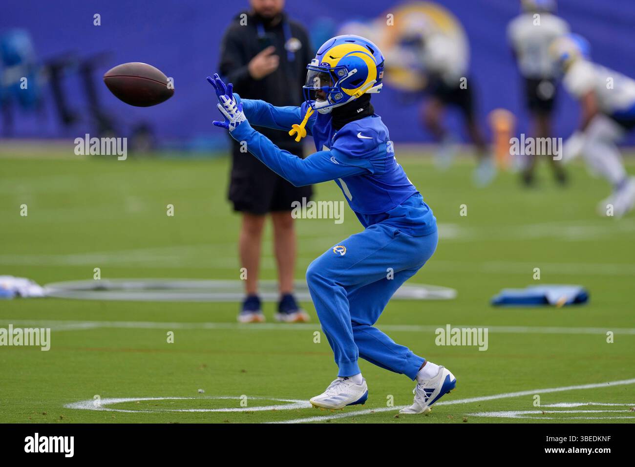 Los Angeles Rams wide receiver Tutu Atwell catches a pass during the ...