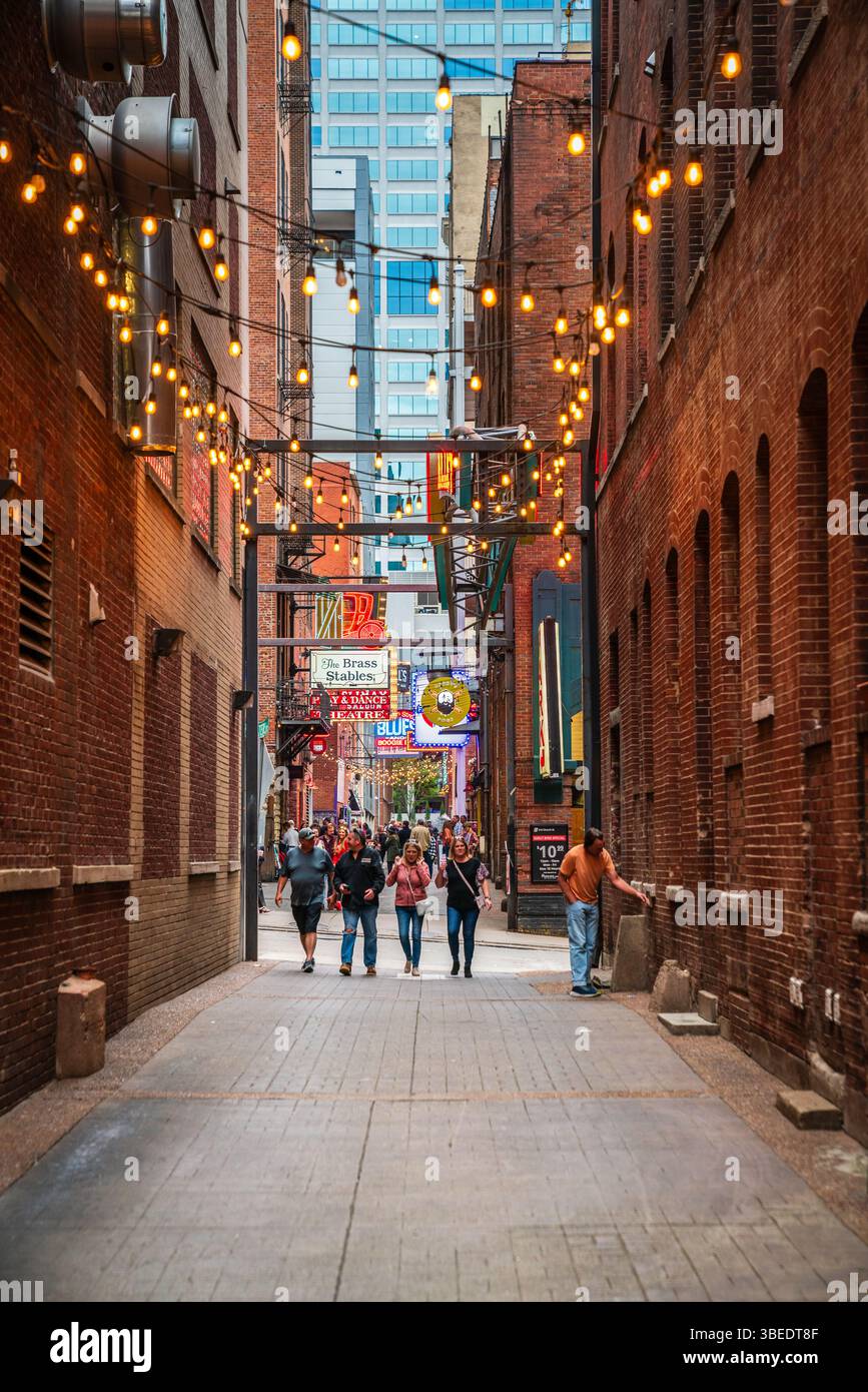 October 14, 2023, Nashville, TN: People are gathering in Printers Alley ...