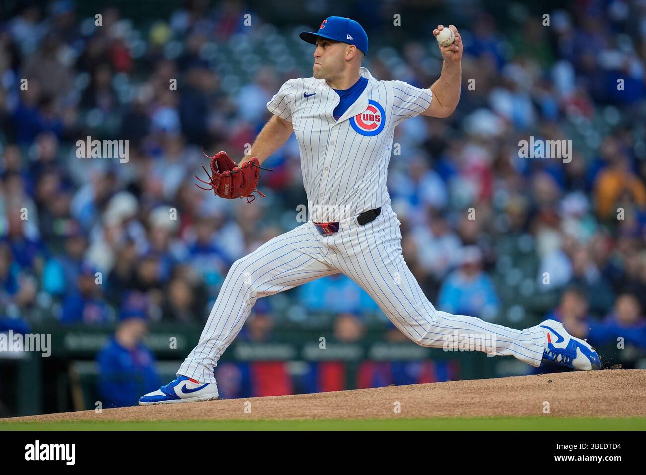 Chicago Cubs starting pitcher Matthew Boyd (16) throws against the ...