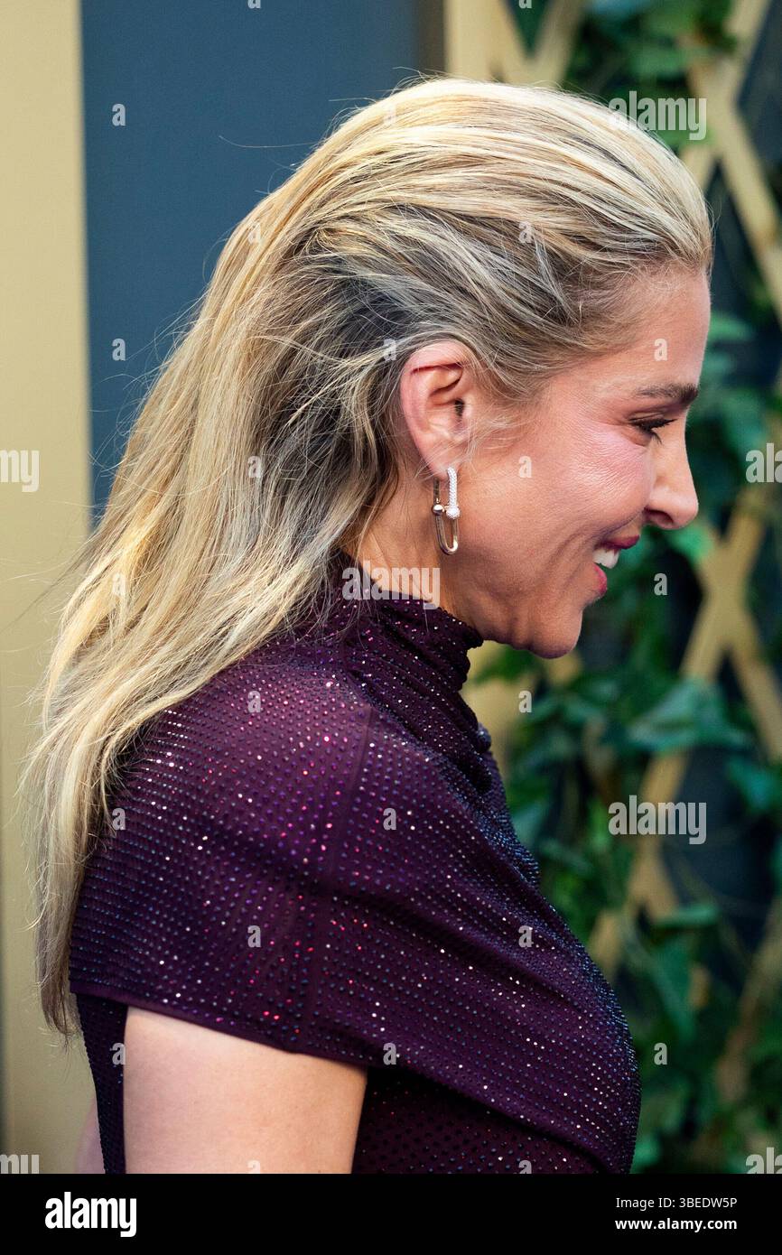Elsa Pataky attended 'Matices' Photocall at Callao Cinema on May 28 ...