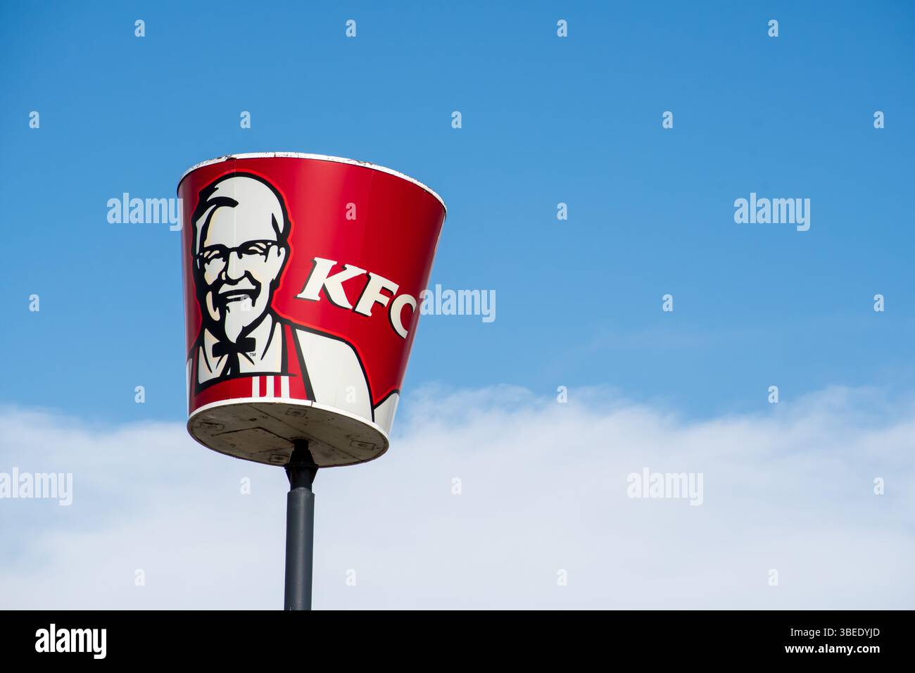 Kfc menu hi-res stock photography and images - Alamy