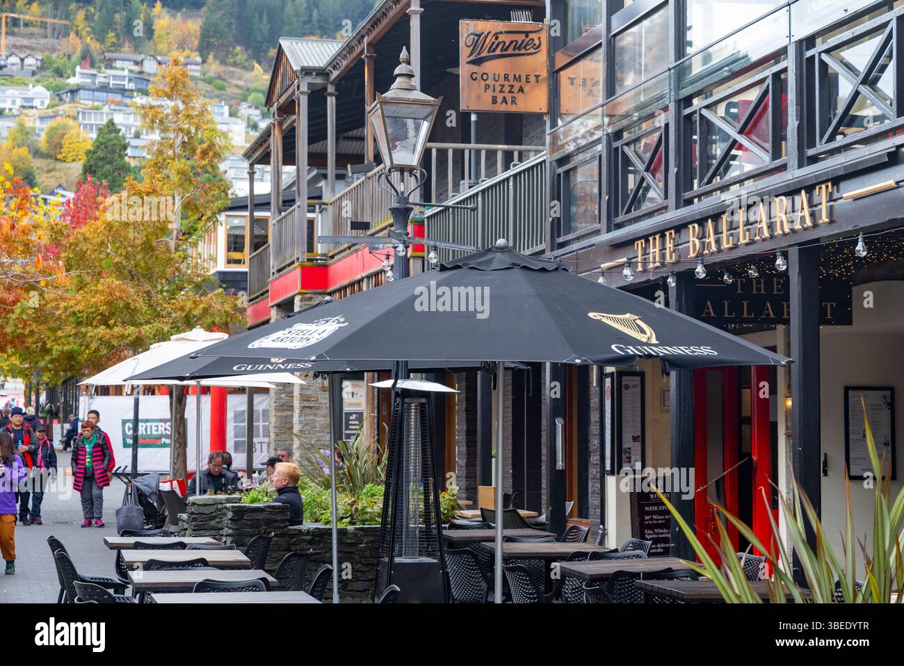 Queenstown town centre, Otago, South Island, New Zealand, Queenstown ...