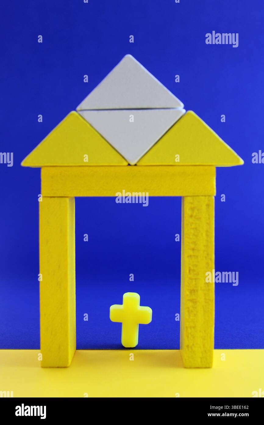 House with a cross hi-res stock photography and images - Alamy