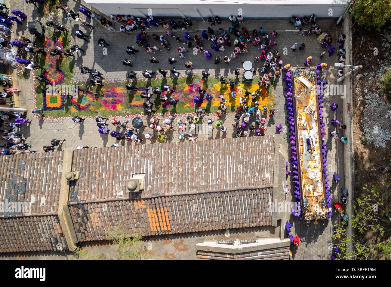 Semana Santa en la Antigua Guatemala Holy Week celebrations in Antigua ...